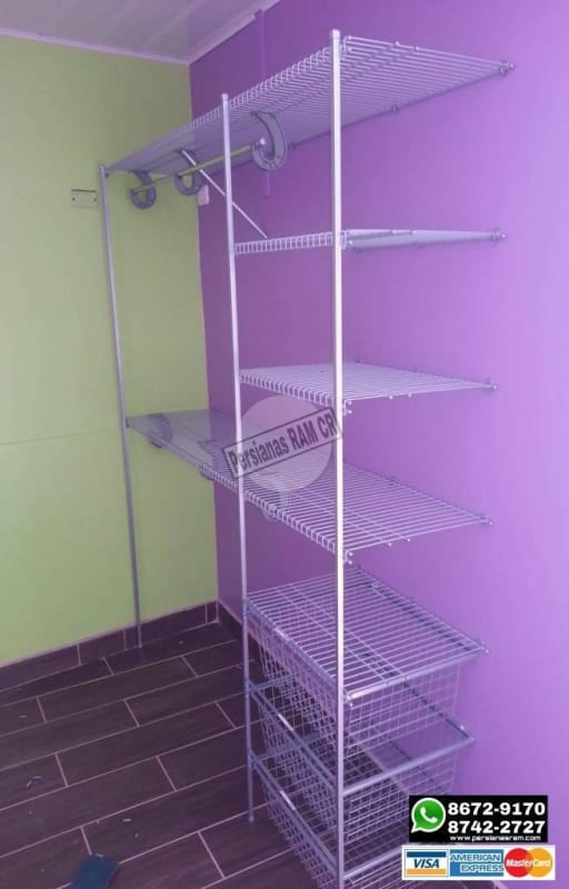 Building | Closet de rejilla - Costa Rica