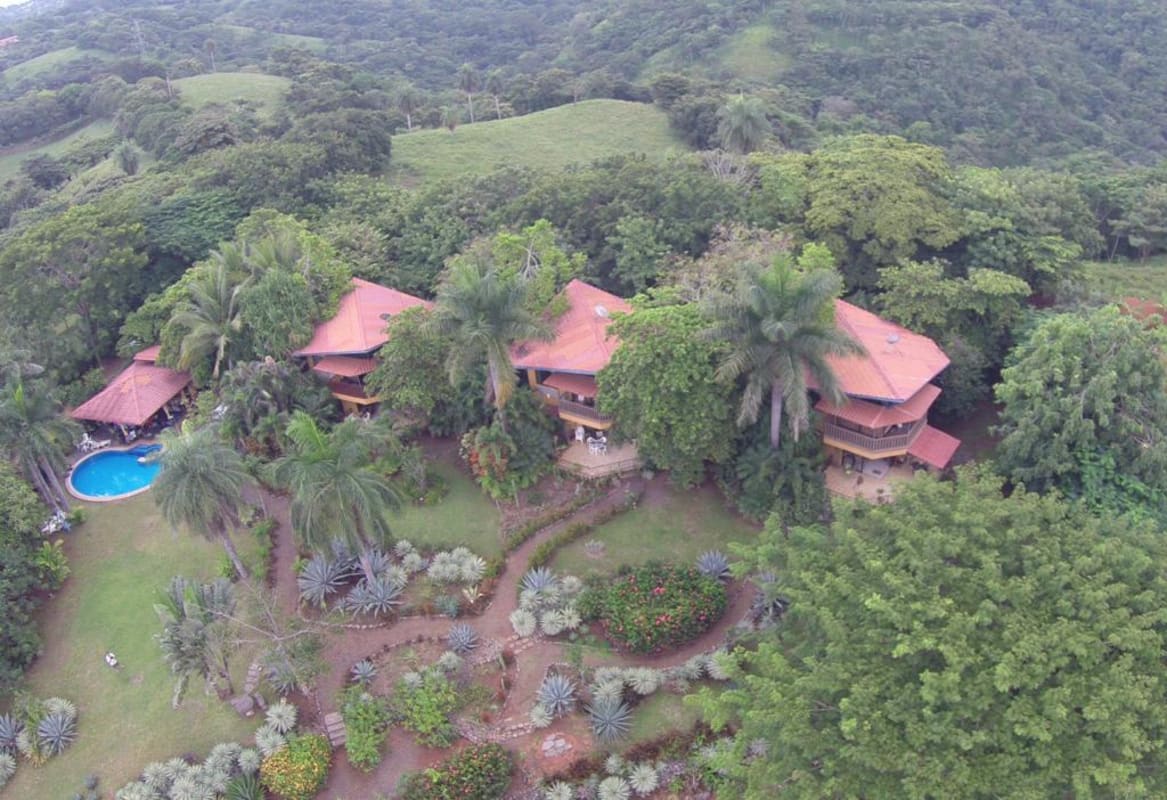 Fincas en Costa Rica Flores | venta | ESPARZA: TRES CASAS/PISCINA ...
