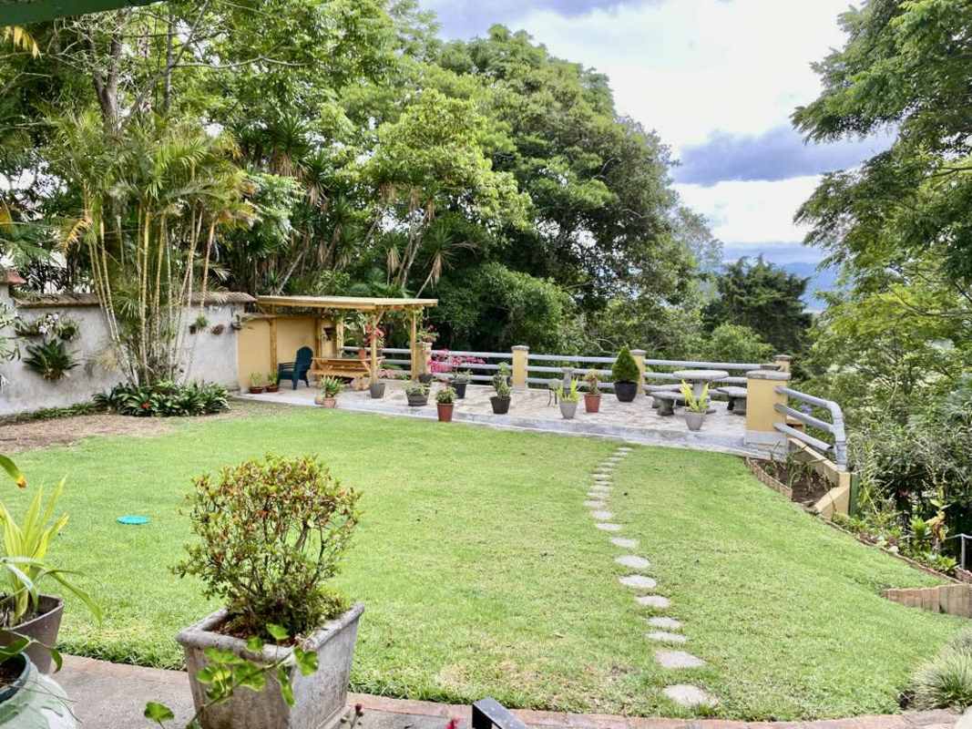 Houses in Tres Ríos | For Sale | SINGLE SAFE 1 FLOOR HOUSE - SAN RAMON ...