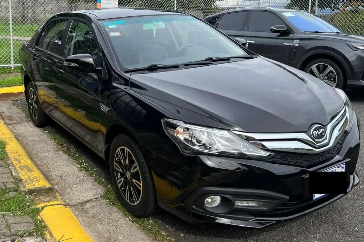 BYD F3 2021 30000 km Gasoline Automatic in Heredia | BYD F3 new - VENTA DE AUTOMÓVIL NEGOCIABLE