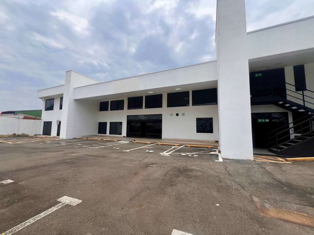 Se Vende Edificio con unidades Múltiples en Alajuela - KM | 8 Recamaras por 1100000.00 en Río ...