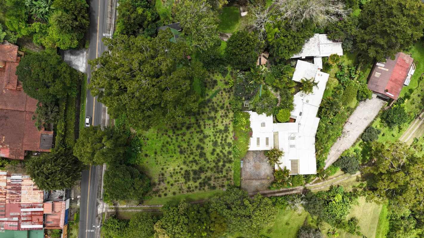 Casa + 3 Apartamentos independientes San Ramon de Tres Ríos | 4 ...