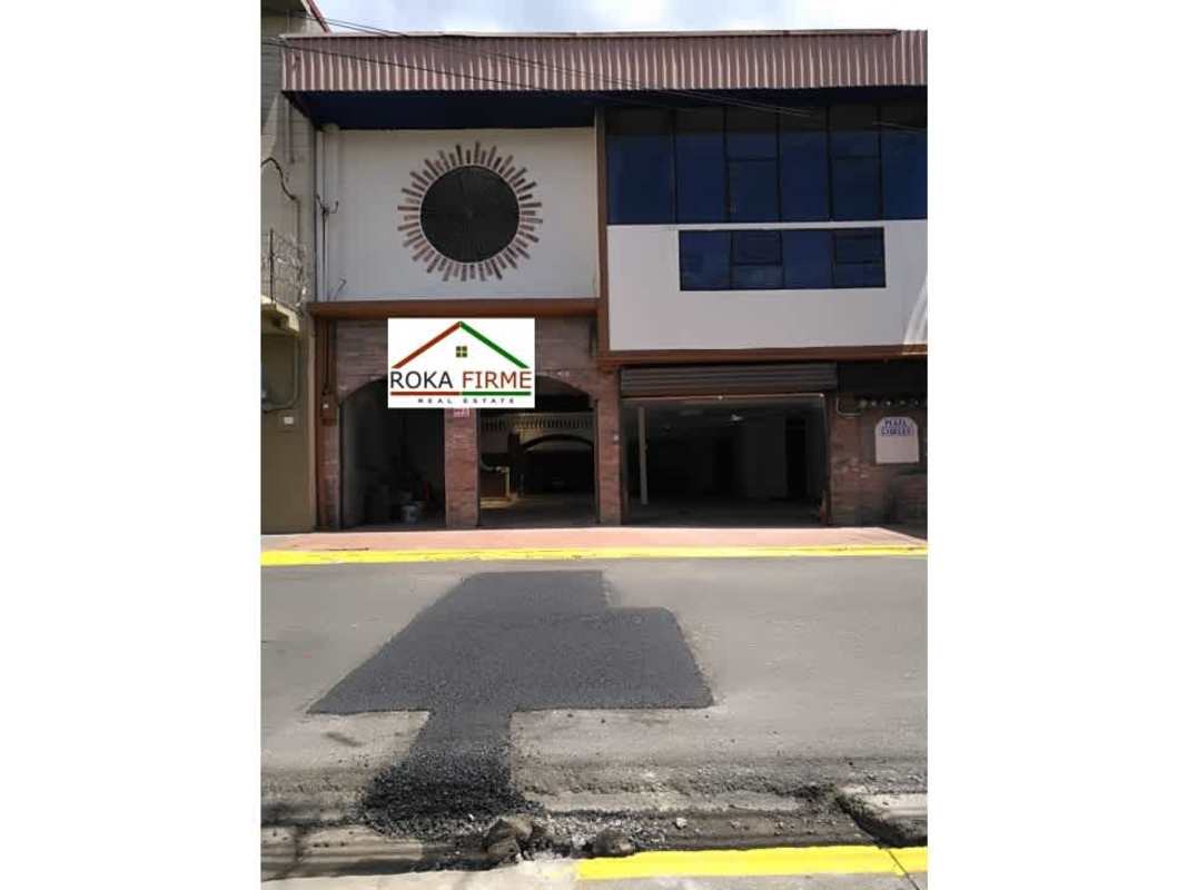 VENTA DE EDIFICIO EN EL CENTRO DE HEREDIA (CC) | 10 Recamaras por 950000.00 en Heredia
