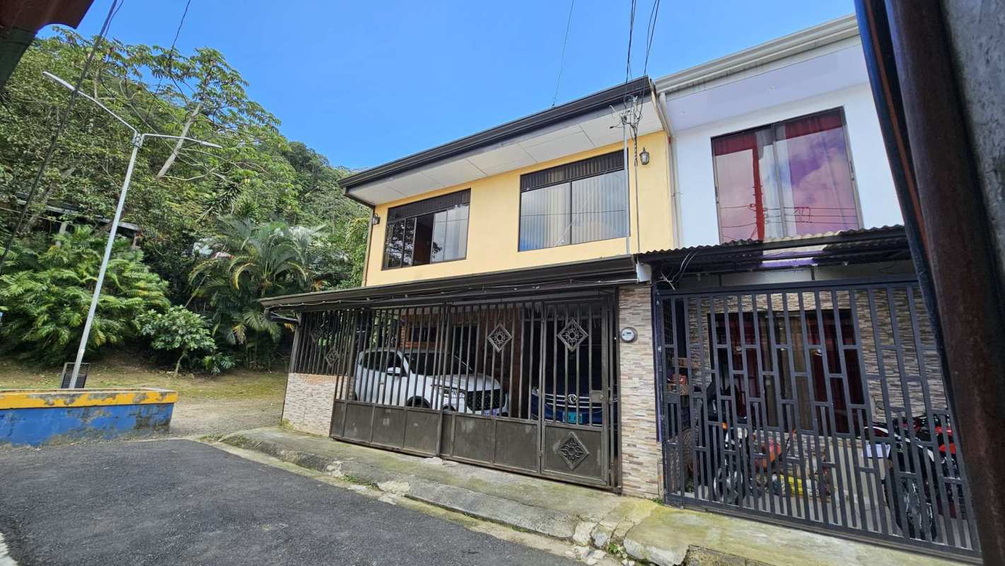 Se vende casa en Tirrases de Curridabat COD104 70MM | 3 Recamaras por ...