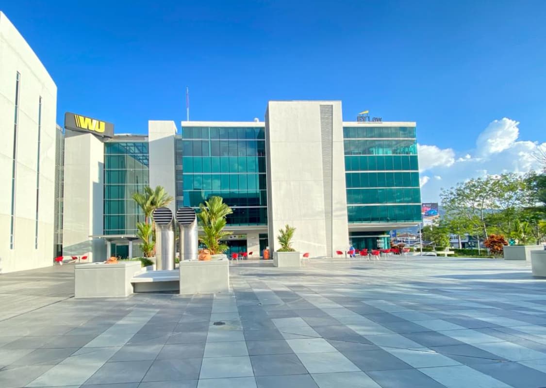 Alquiler oficina Forum 2 Santa Ana Lindora Costa Rica | Espacios por ...