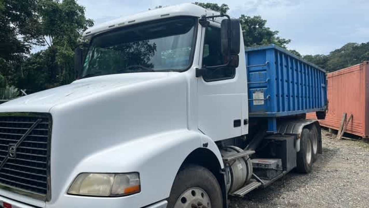 Volvo VNL-roll off Costa Rica 2008 | 2008 volvo VNL roll-off chassy ...