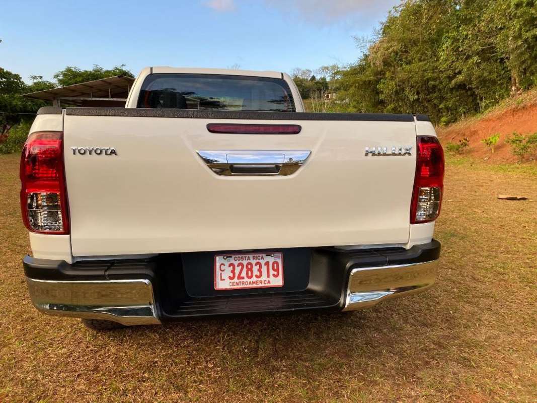 Toyota Hilux 2022 98000 km Diesel Manual en Santiago | Toyota Hilux ...