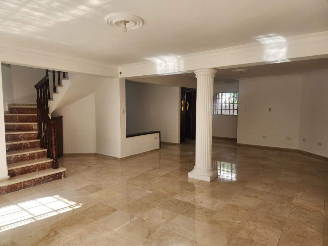 Alquiler de Casas en Santo Domingo | Alquilo hermosa casa con 4 ...