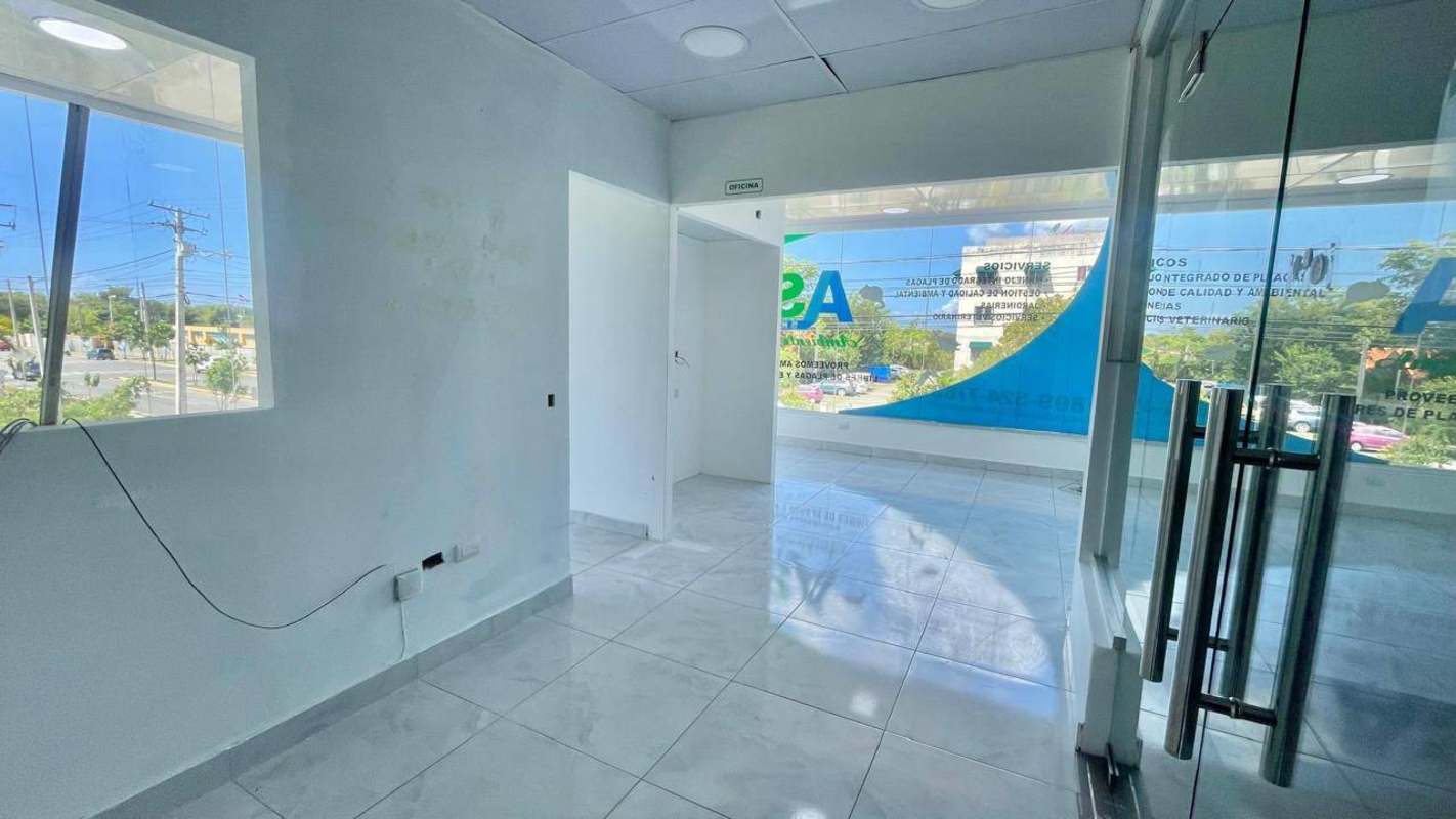 Venta local comercial en Plaza comercial en Ciudad Juan Bosch | Espacio ...