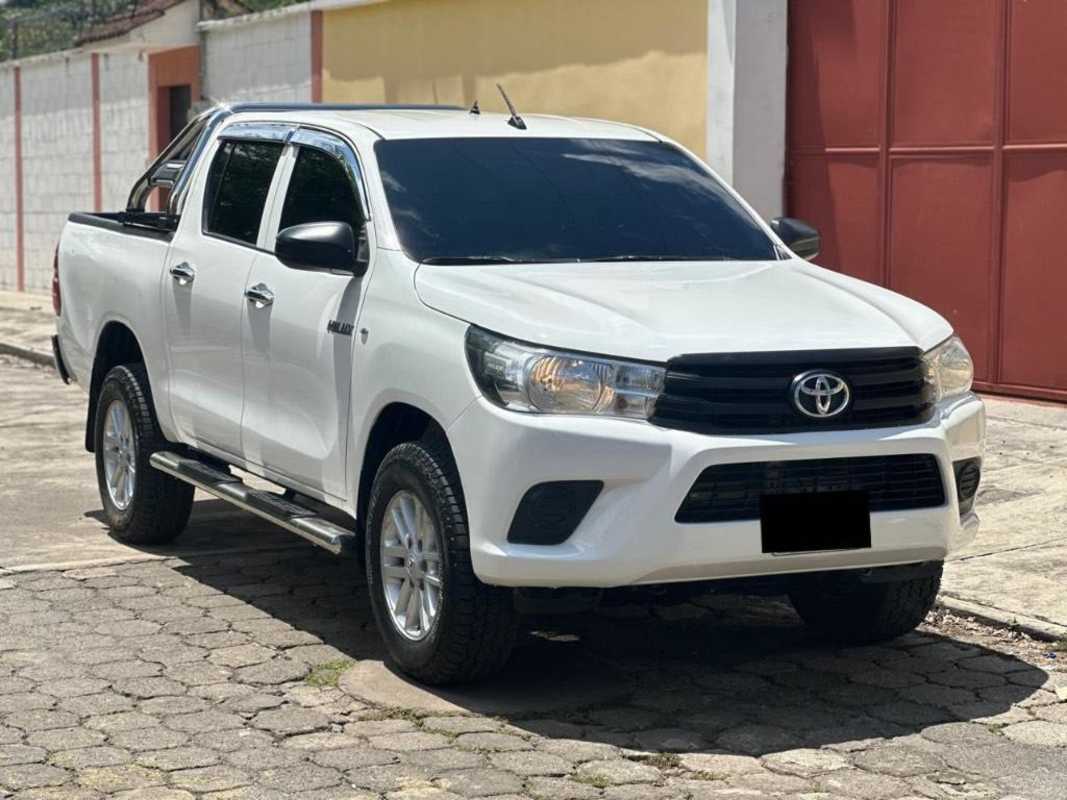 Toyota Hilux 2017 85000 km Diesel Manual en Guatemala City | TOYOTA ...