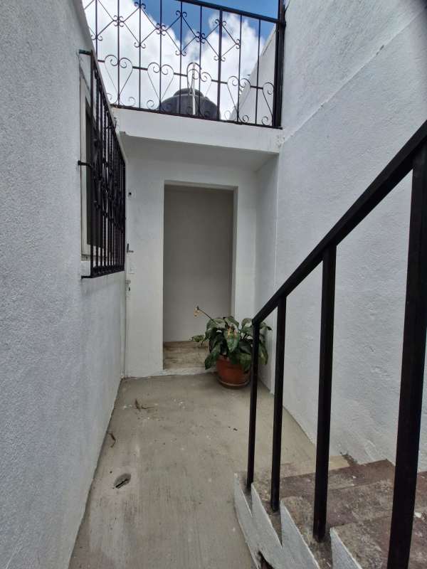 CASA PARA REMODELAR EN VENTA - FUERA DE GARITA - COLONIA LOMA LINDA ...