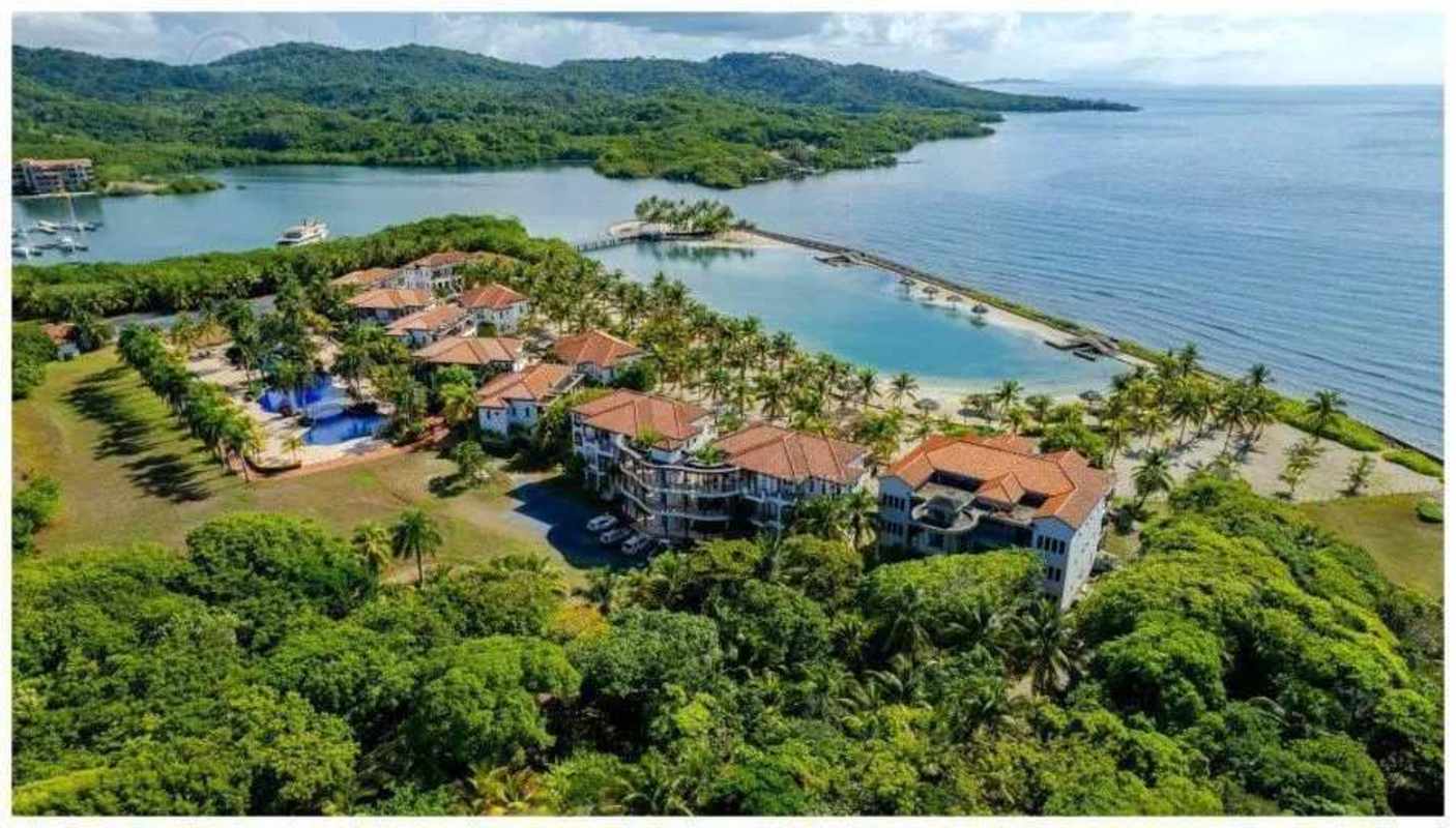 Alquiler de Alquileres Amueblados en Roatán | Studio FRENTE AL MAR en ...