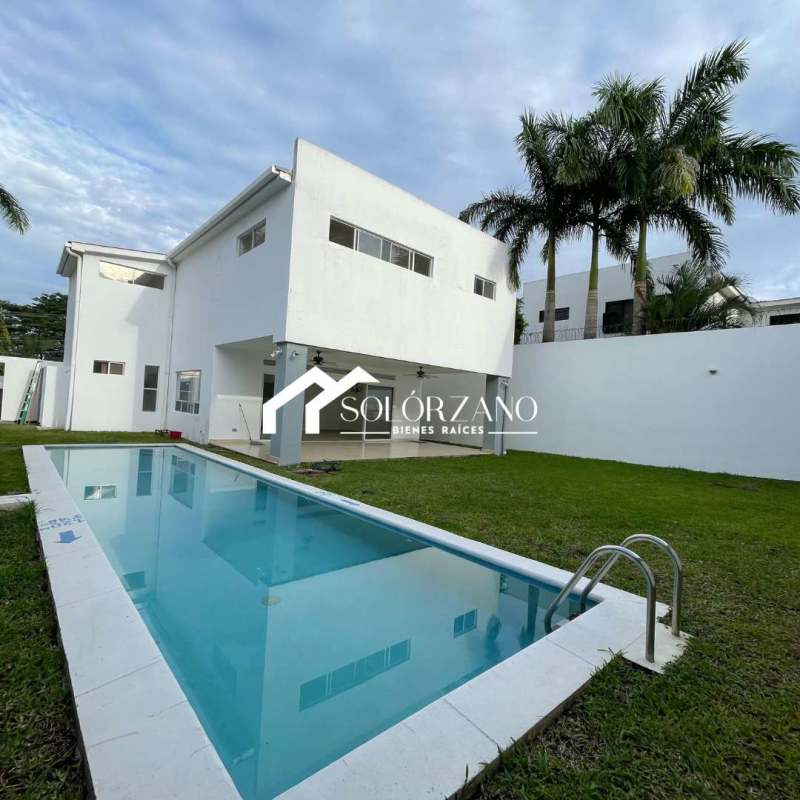 ¡OPORTUNIDAD ÚNICA! SE VENDE CASA UBICADA EN SANTO DOMINGO | 3 ...