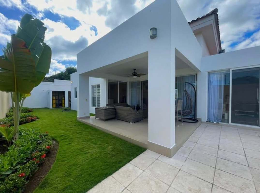 FP Se vende hermosa casa en Santo Domingo | 4 Recamaras por 405000.00 ...