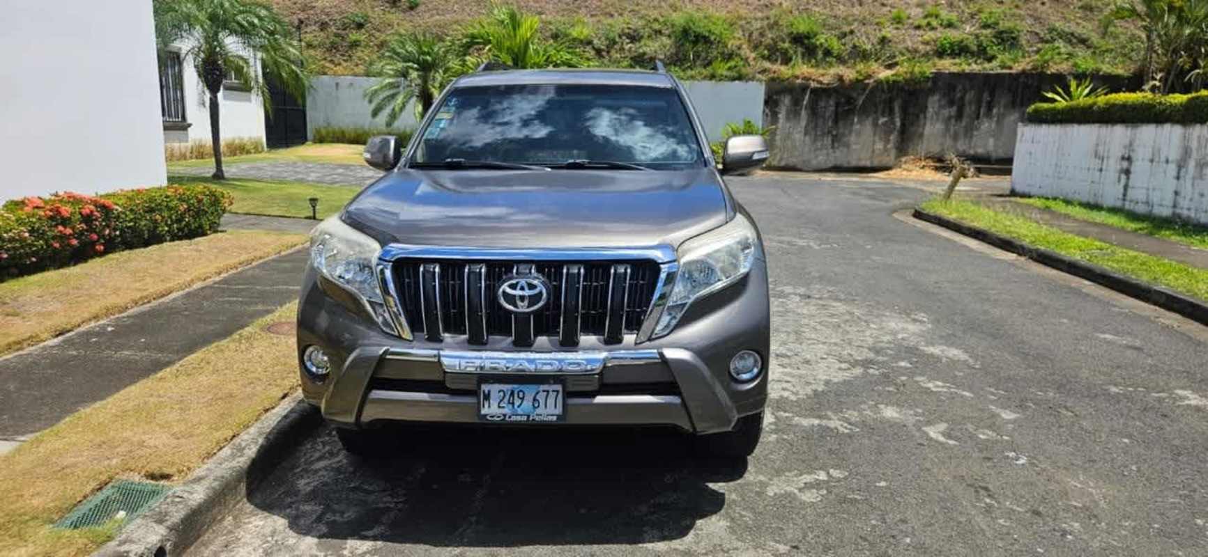 Toyota Prado 2015 139000 km Diesel Manual in Ciudad Managua | Toyota Prado TXL 2015