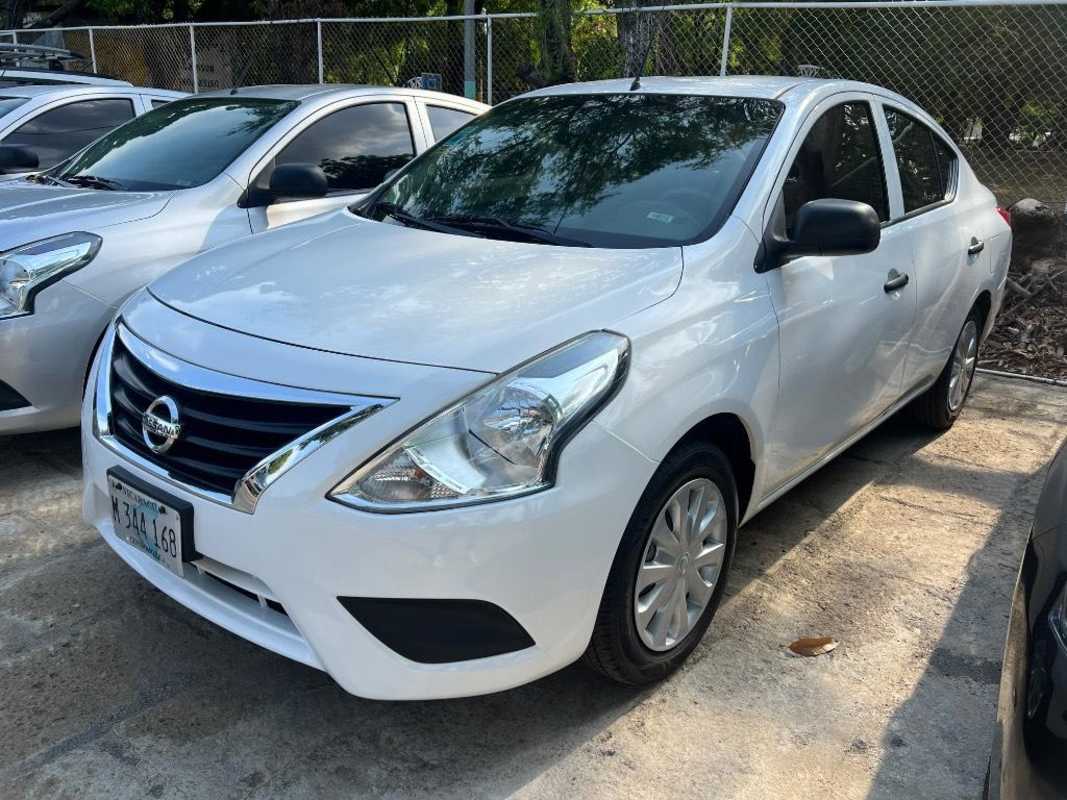 Nissan Versa 2022 40000 km Gasolina Automática en Los Robles | NISSAN ...