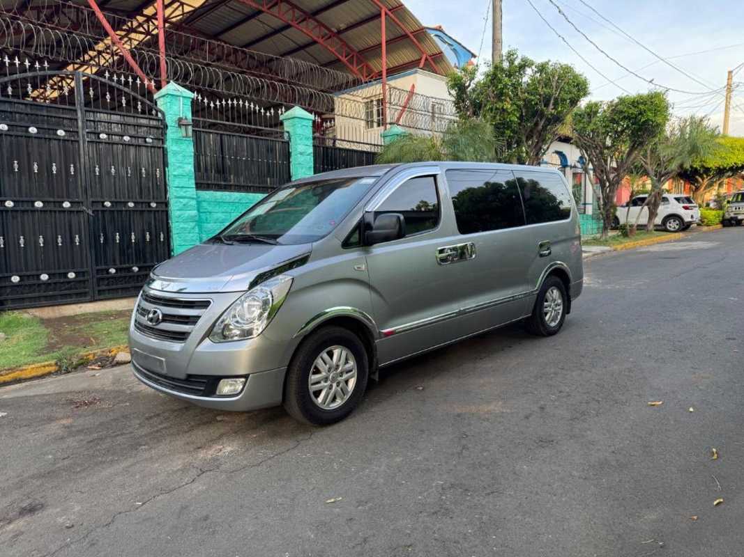 Hyundai Starex 2017 70000 km Diesel Automática en Ciudad Managua ...
