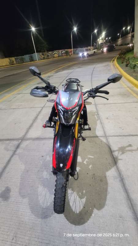 Vento Cross Max 250 2024 en Colonia Primero de Mayo | S/V Cross Max 250 pro