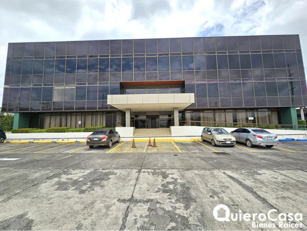 Oficina en venta en Edificio Ofiplaza | 2 Espacio, 149800.00 en Ciudad Managua