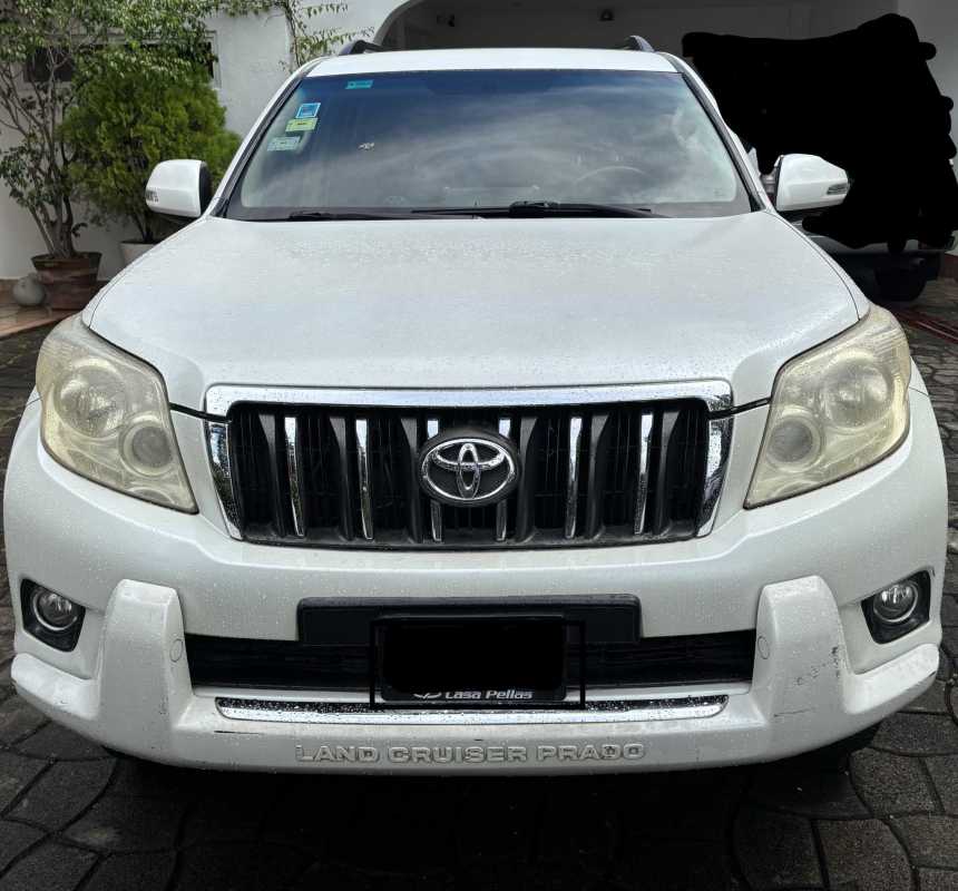 Toyota Land Cruiser Prado 2011 147250 km Diesel Automática en Santo ...