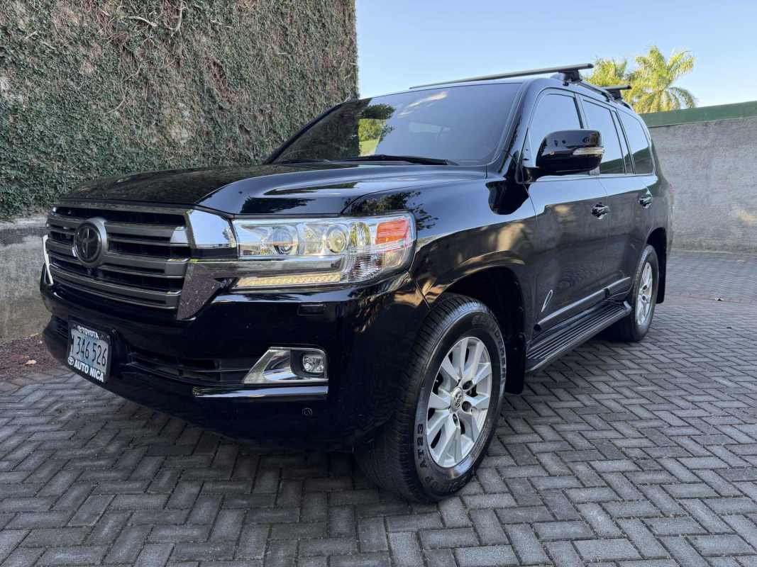 Toyota Land Cruiser 2021 63000 km Gasoline Automatic in Santo Domingo ...
