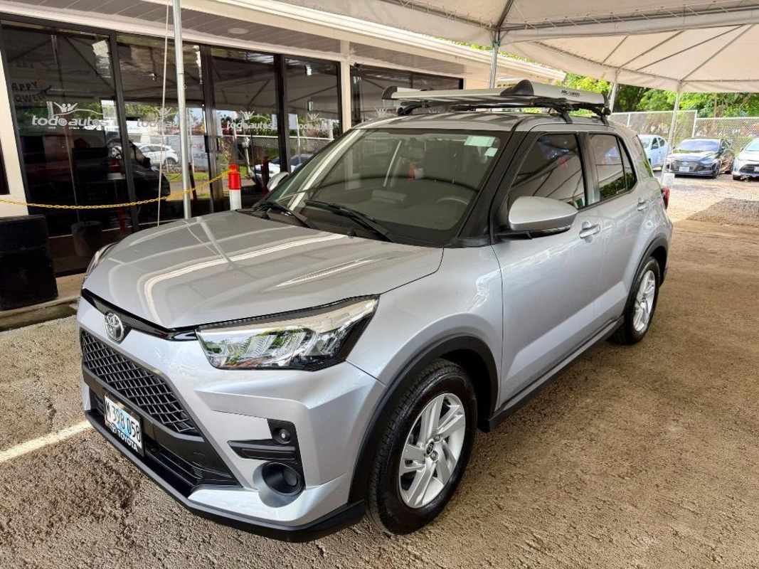 Toyota Raize 2024 35000 km Gasolina Automática en Los Robles | Toyota ...