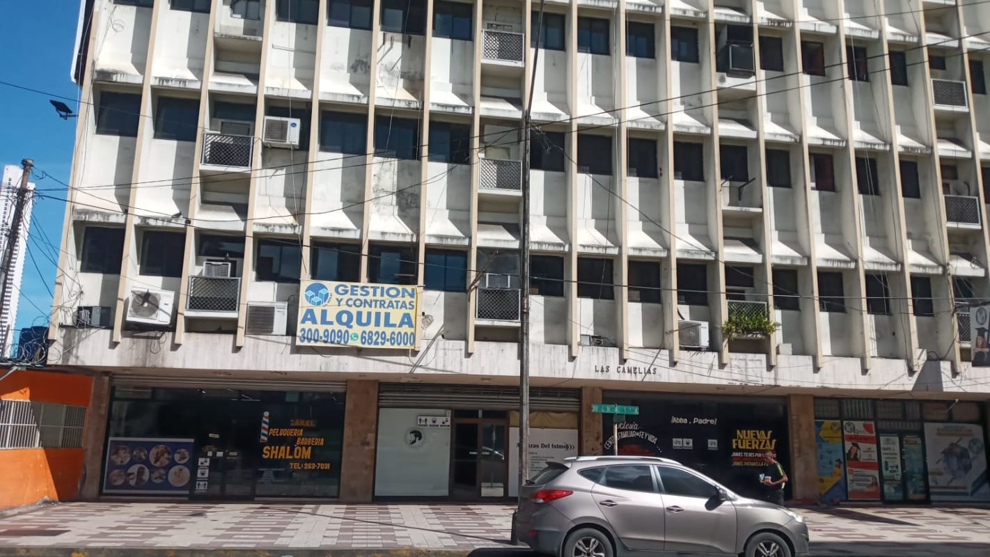 VIA ESPAÑA (CALIDONIA) – EDIFICIO LAS CAMELIAS | Espacios por USD 280.00 en Avenida Justo Arosemena