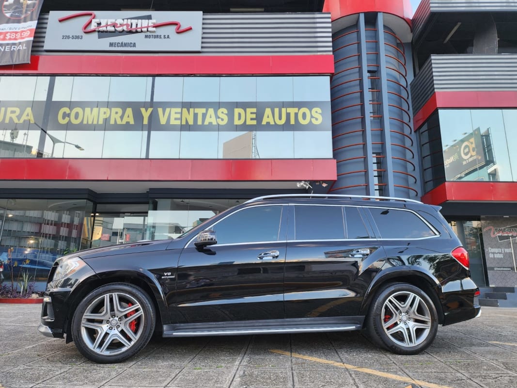 Mercedes Benz GL-Class 2014 40000 km Gasoline Automatic in Calle 50 ...