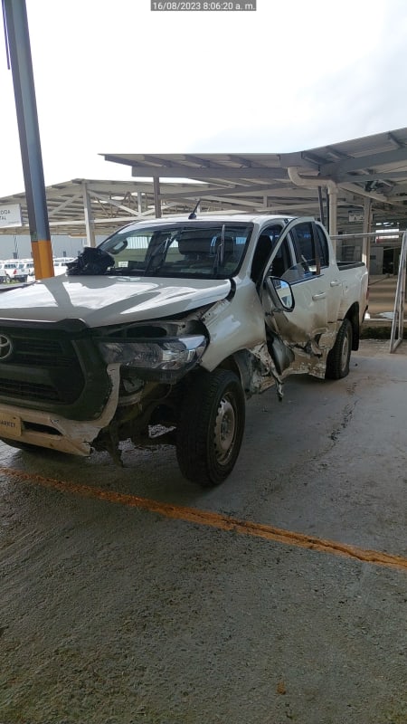 Toyota Hilux 2023 12913 km Diesel Automatic in Las Mañanitas | TOYOTA HILUX AUTOMATICA / 2023 / 84