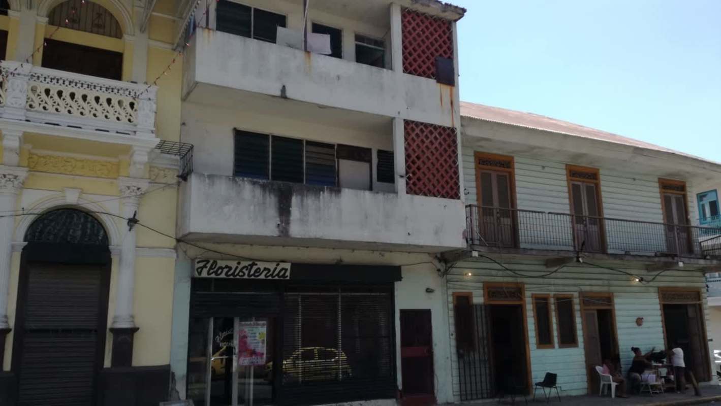 Venta de Edificio en Casco Viejo | 6 Recamaras por 400000.00 en Casco Viejo, San Felipe