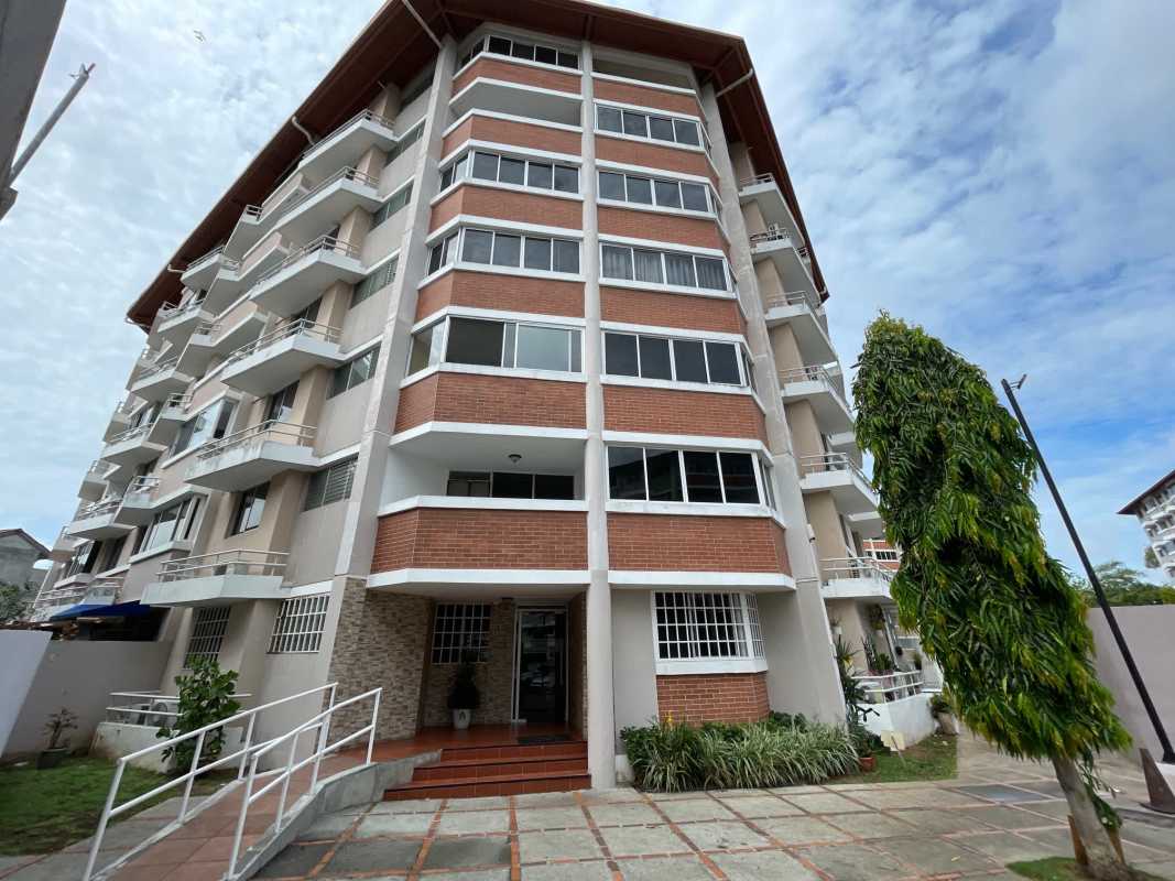 PH LLANO BONITO - JUAN DIAZ -APARTAMENTO VENTA 99K | 2 Recamaras por 99000.00 en Llano Bonito