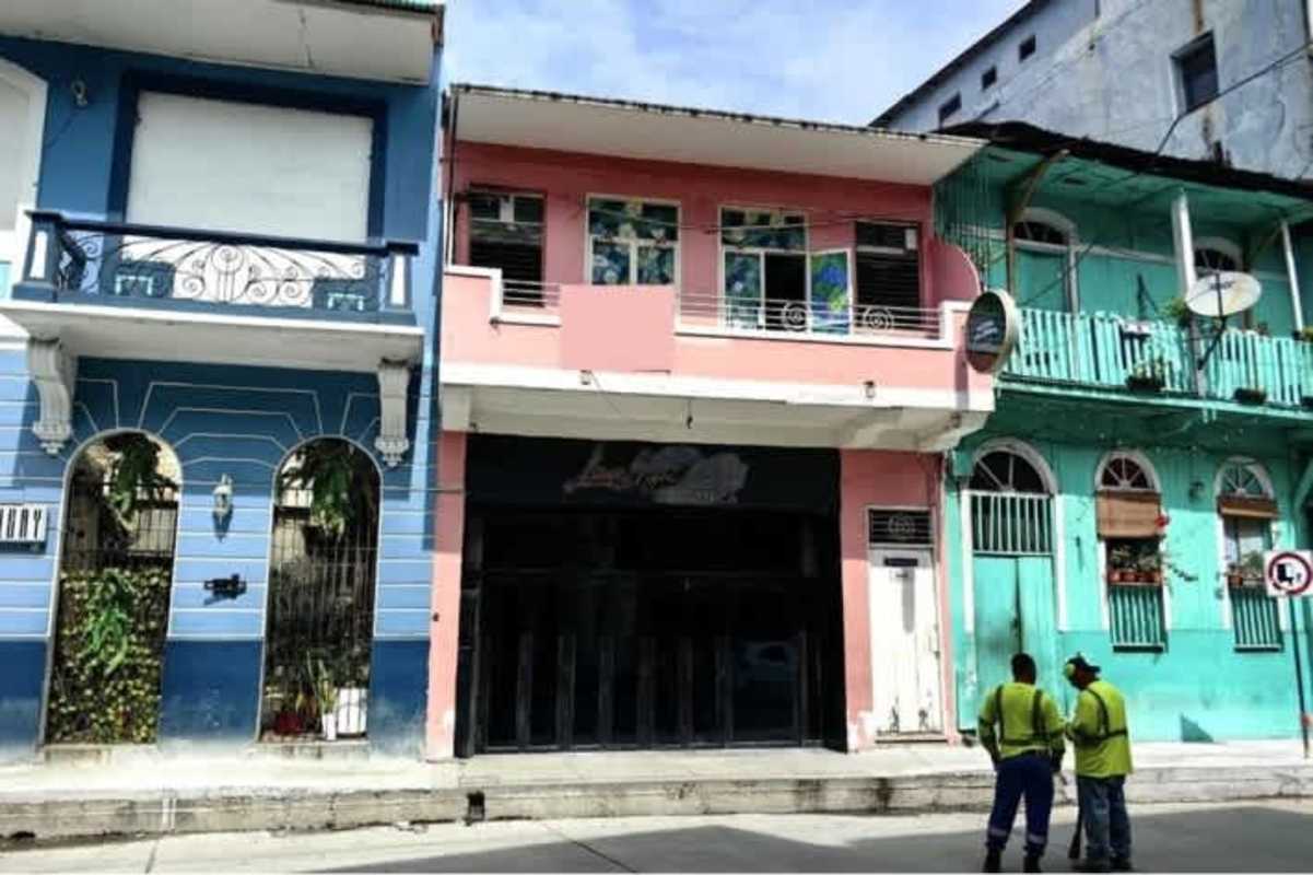 Venta de edificio comercial en Casco Viejo - Casa Flow | 1 Recamaras por 959000.00 en Casco ...