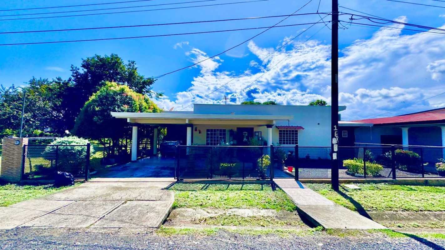 Houses in Las Tablas | For Sale | House sale in Las Tablas, Los Santos ...