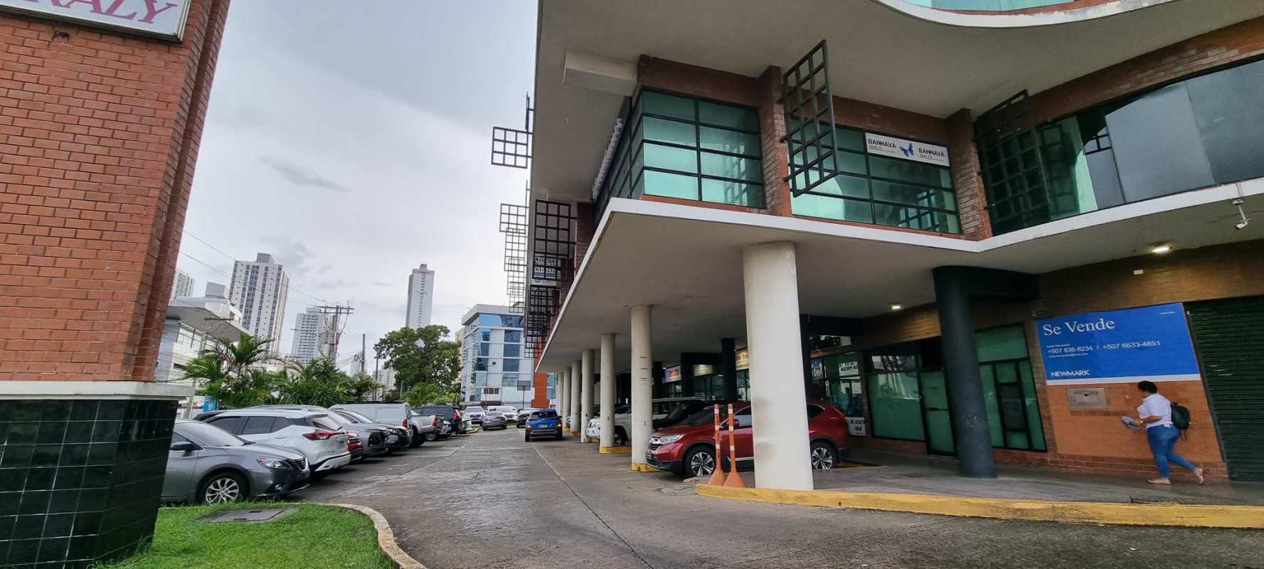 Venta Oficina Planta baja 138mts2 en Hato Pintado | Espacio, 295000.00 en Hato Pintado