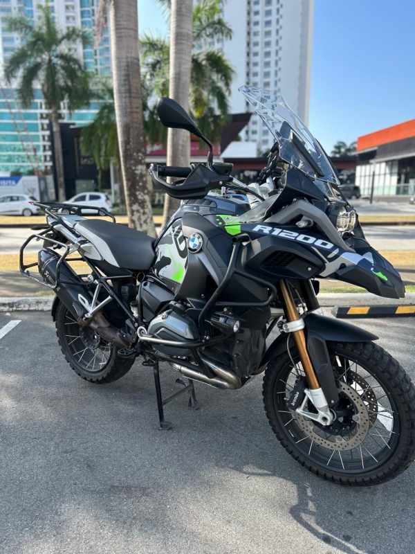 BMW Motorrad R1200GS 2017 en Vía Brasil | BMW R1200GS ADVENTURE