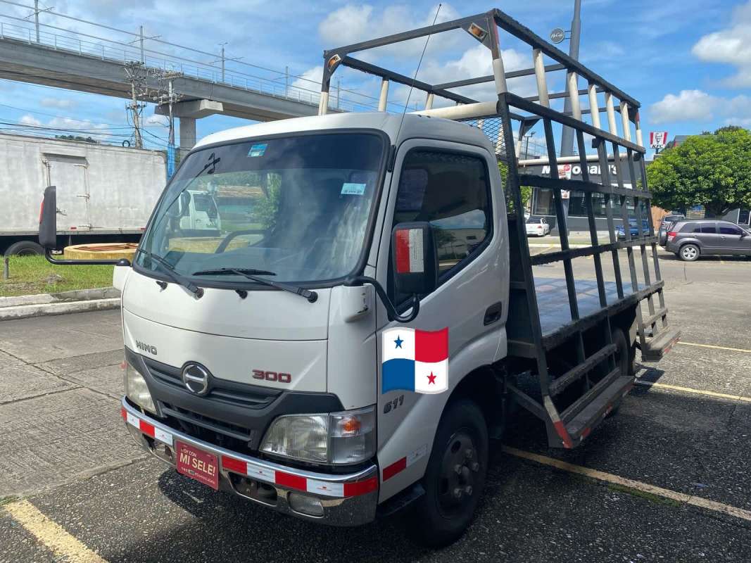 Hino 300 Panamá 2015 | HINO DUTRO 300 ~ 53,500 KM