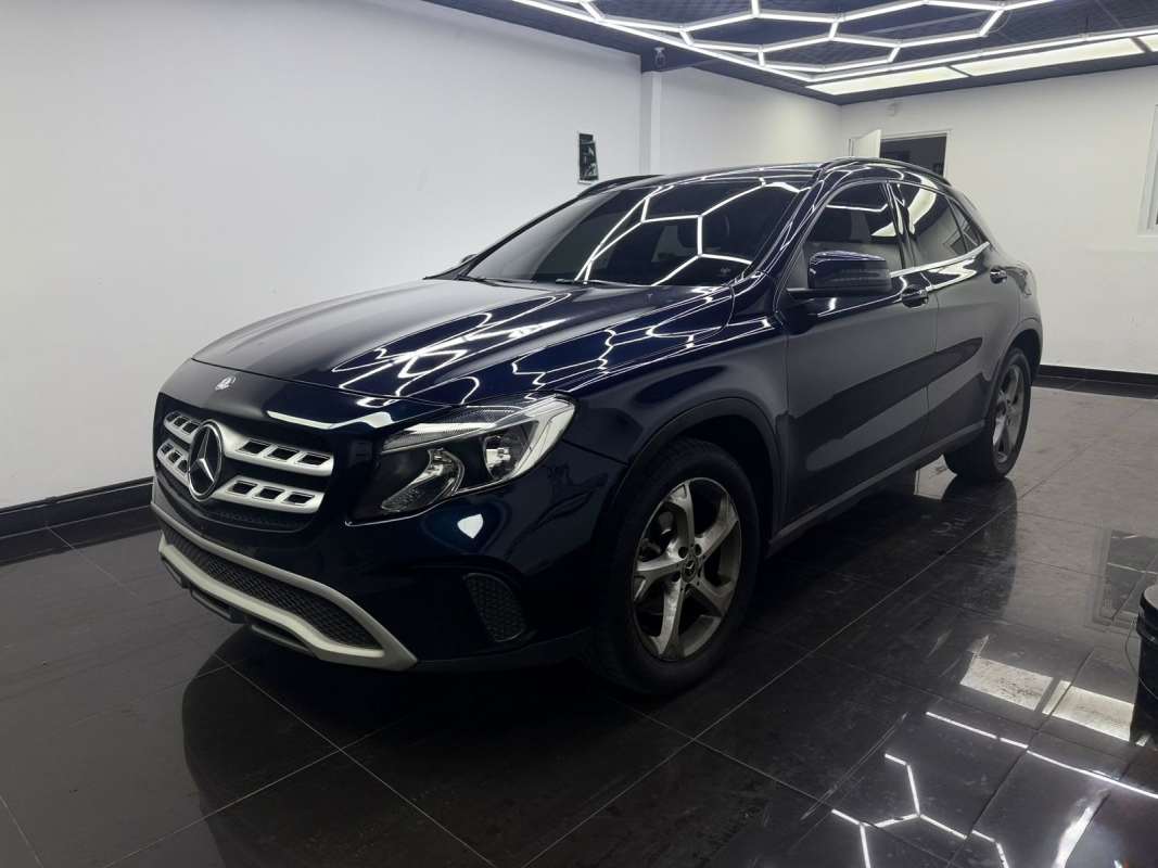 Mercedes Benz GLA-Class 2018 63000 km Gasoline Automatic in Costa del ...