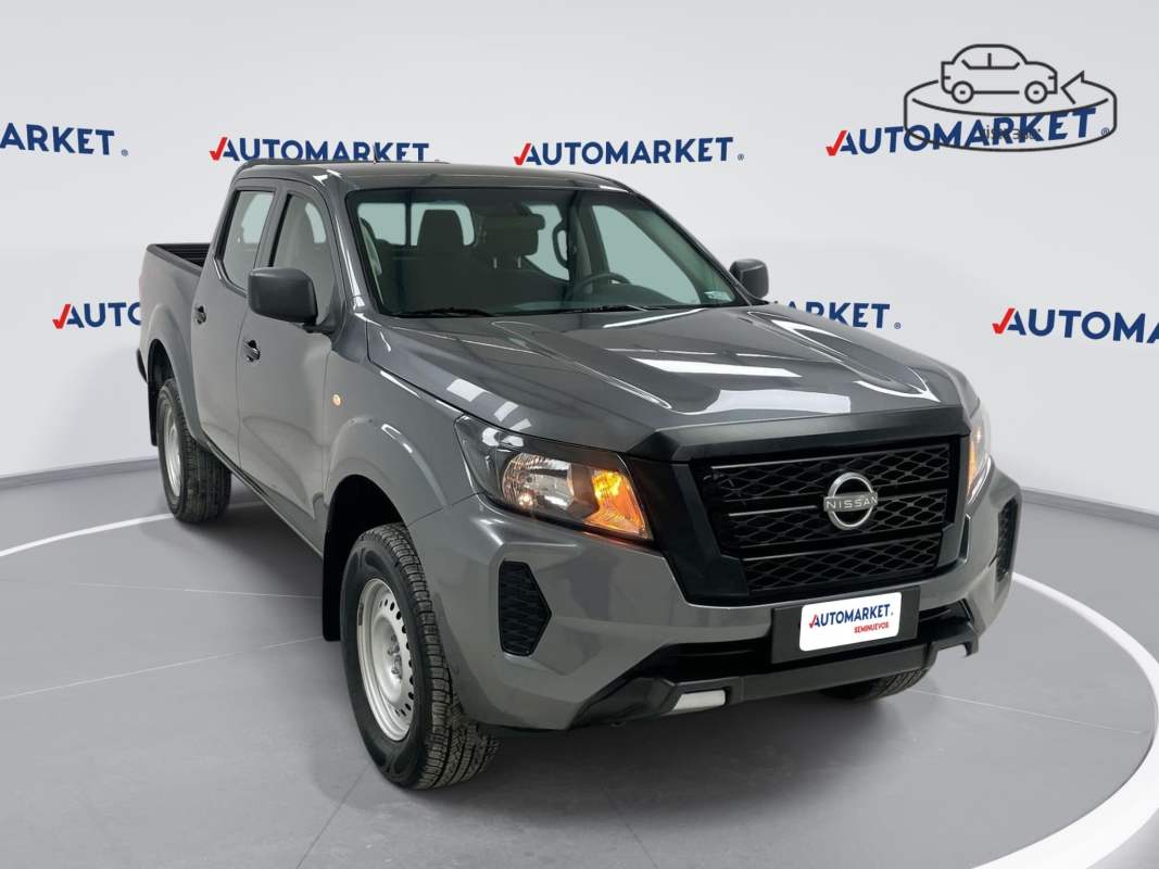 Nissan Np300 frontier 2025 27345 km Diesel Manual en Tumba Muerto ...