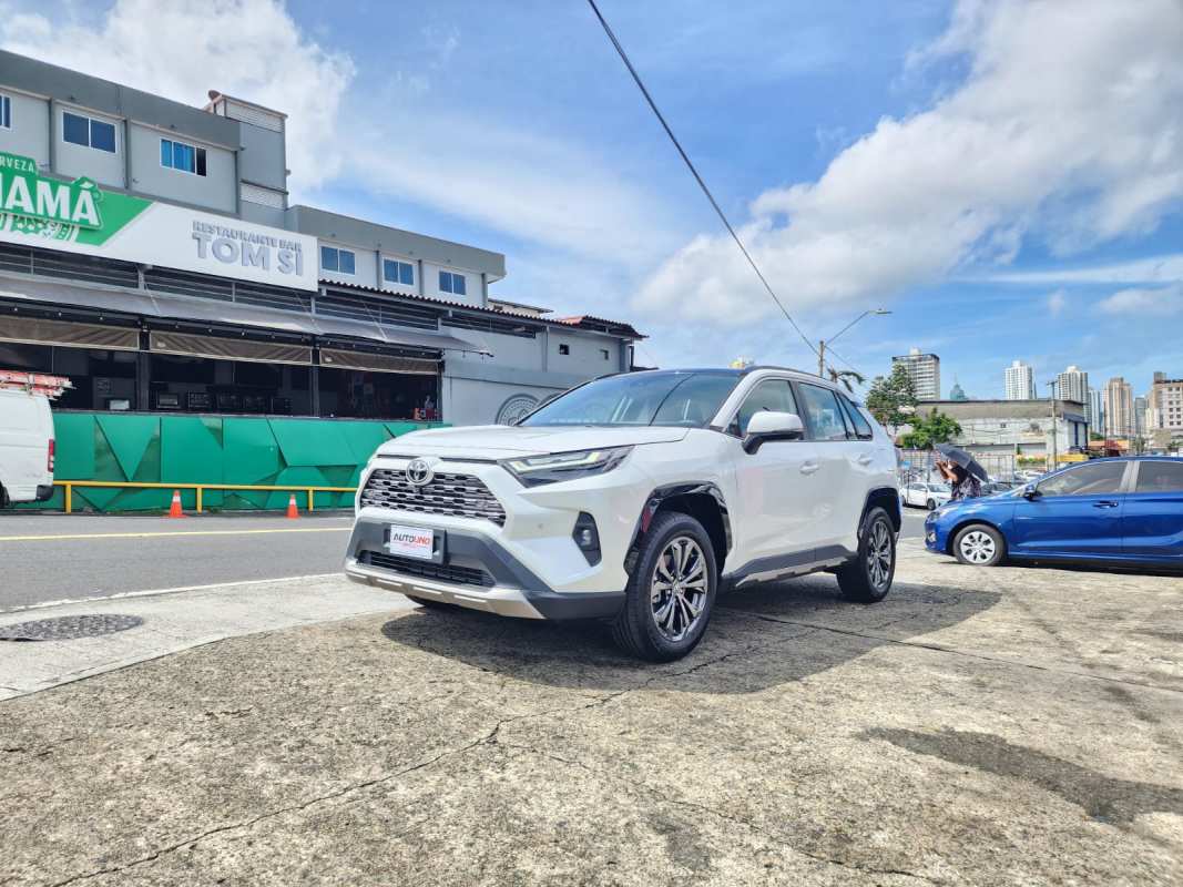 Toyota RAV4 2025 0 km Gasoline Automatic in Vía Transístmica | Toyota ...