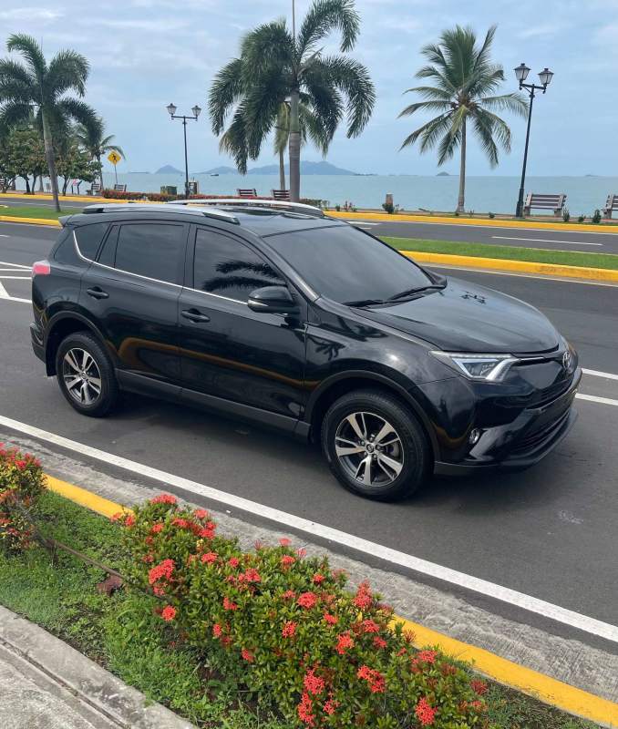 Toyota RAV4 2019 48000 km Gasolina Automática en Vía Transístmica ...