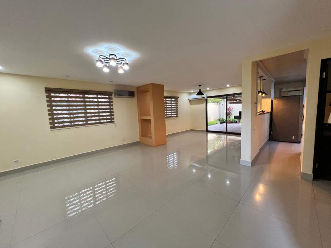 Alquiler de Casas en Albrook | SE ALQUILA HERMOSA CASA EN ALBROOK 4 Recamaras por USD 2100.00