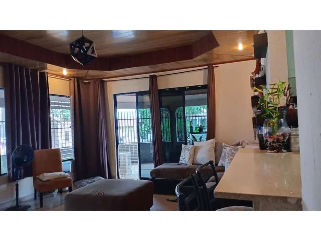 DON BOSCO / LOS ROBLES / 180M / 3 HABITACION / TERRAZA / ESQUINA JC | 3 Recamaras por 110000.00 ...