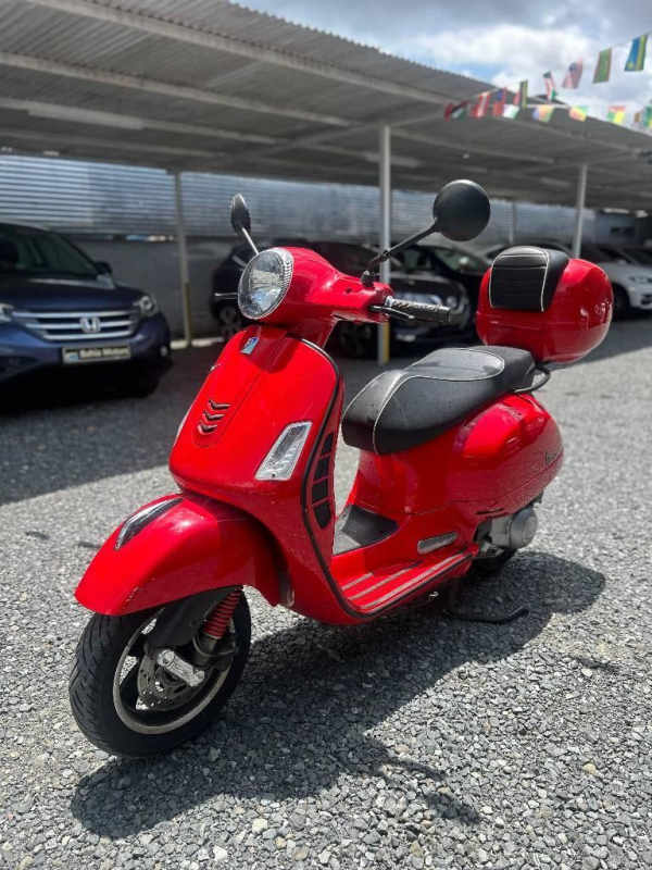 Motorcycles | Vespa GTS Super 300 Panama 2017 | Vesta GTS Super 300 ...