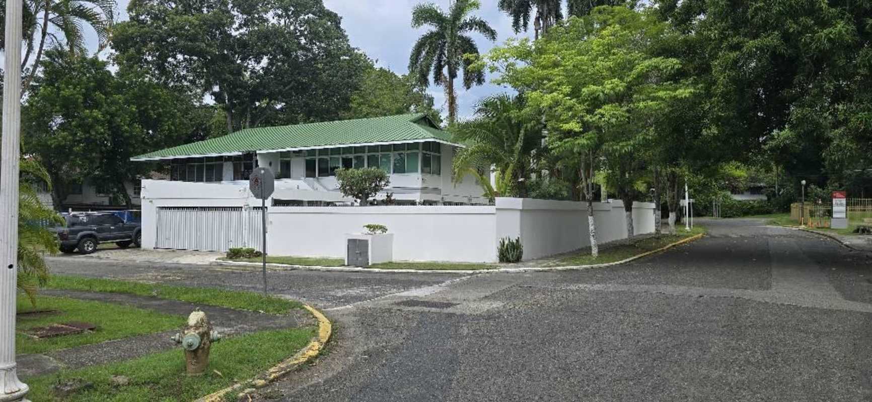 Melissa Foster Luxury Vende Hermosa casa en Balboa, Ancon | 4 Recamaras por 395000.00 en Balboa