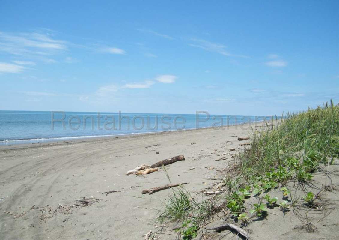 Land Las Tablas Abajo | venta | Land for Sale in Tablas Abajo JG : USD ...