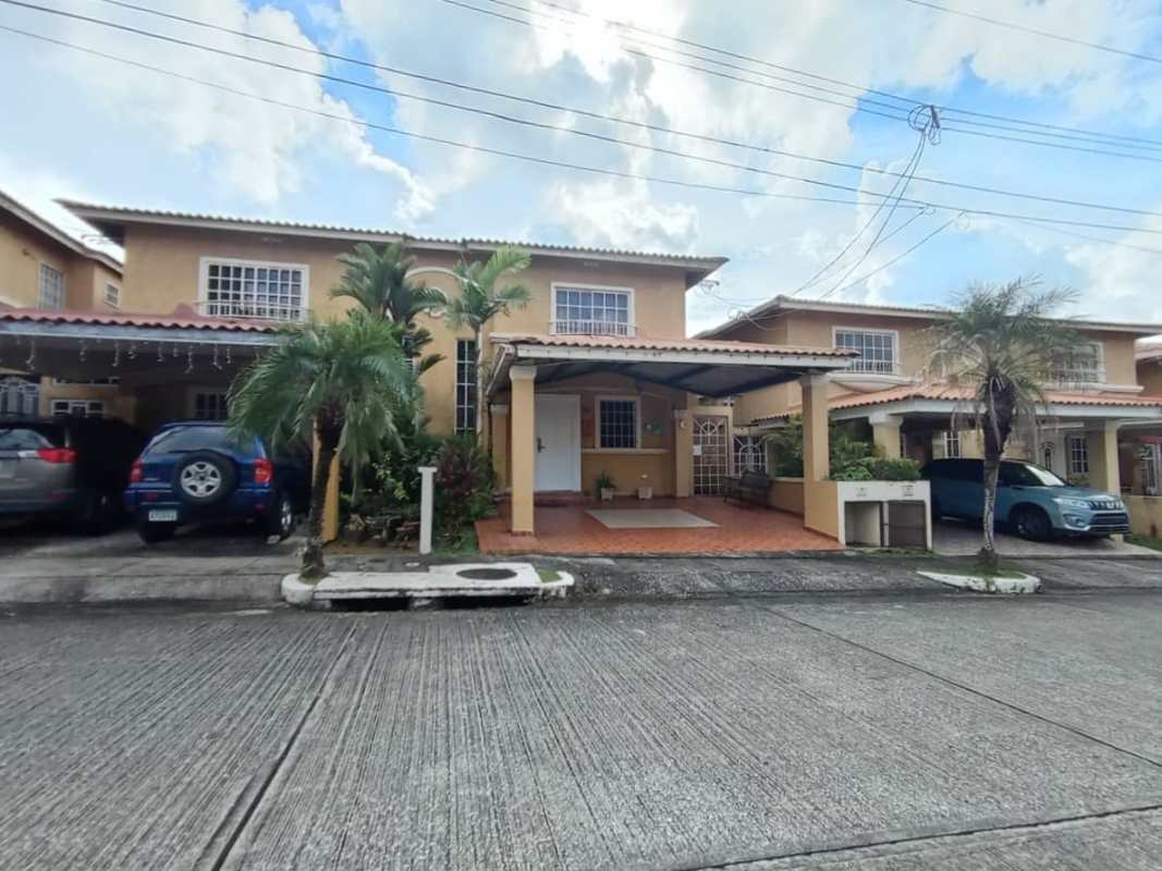 VENTA DE CASA EN CONDADO DEL REY | 3 Recamaras por 245000.00 en Condado ...