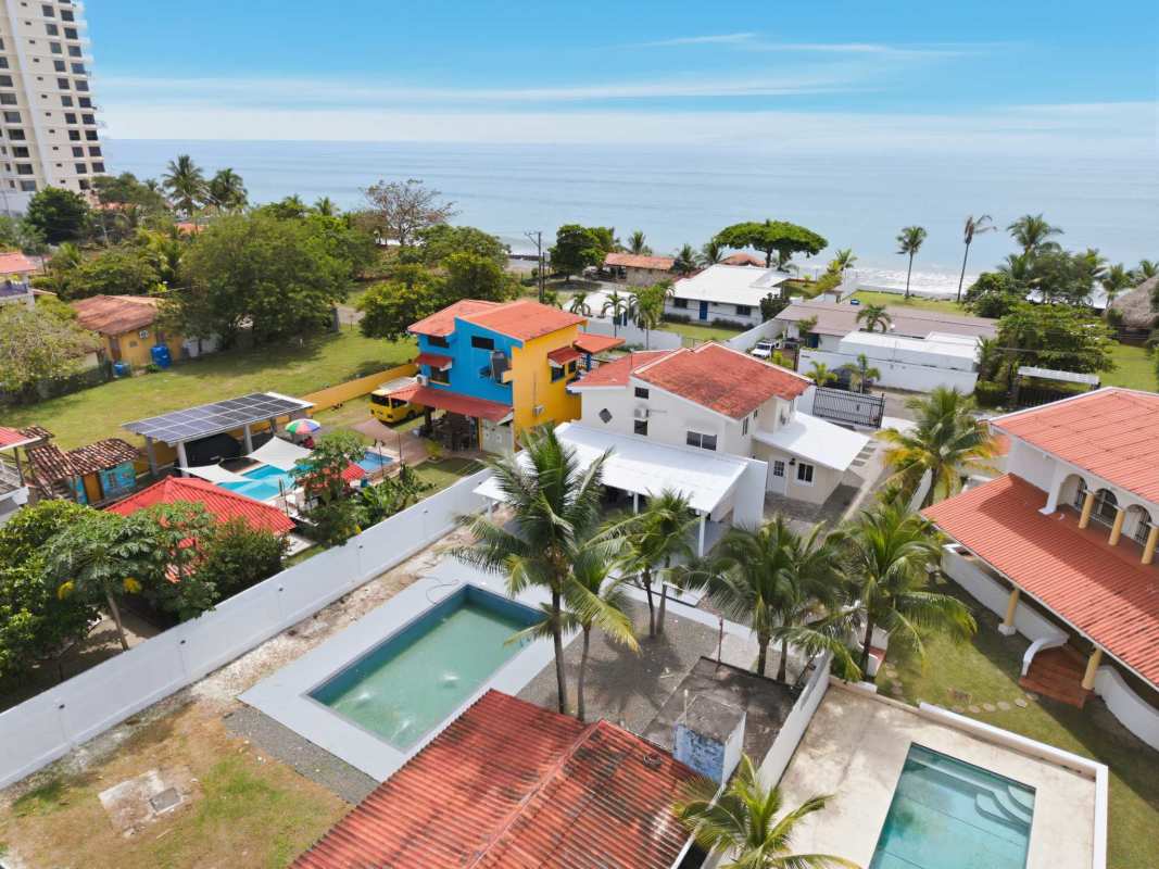 Propiedades de playa Playa Malibu | venta | Playa Malibu | Casa 4 rec pasos del Mar : USD 450000.00