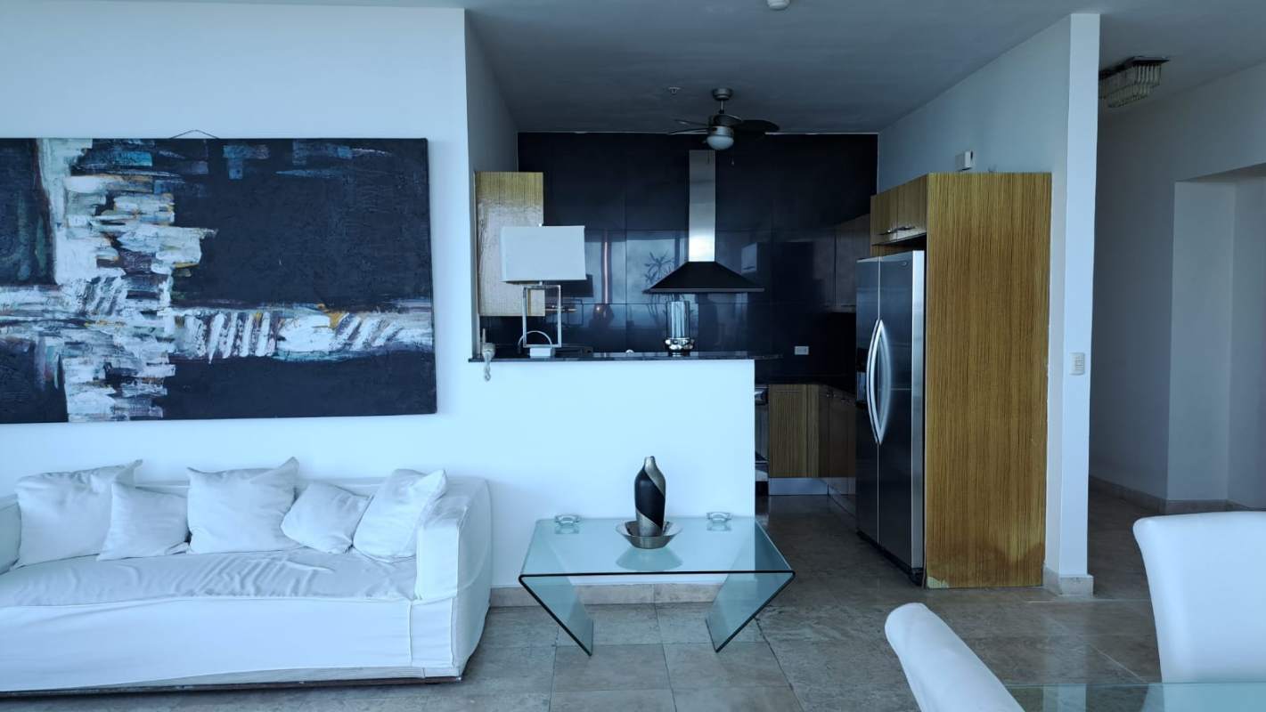 ¡SÚPER PRECIO! Venta de Apto en Sky Residences – Avenida Balboa | 2 ...