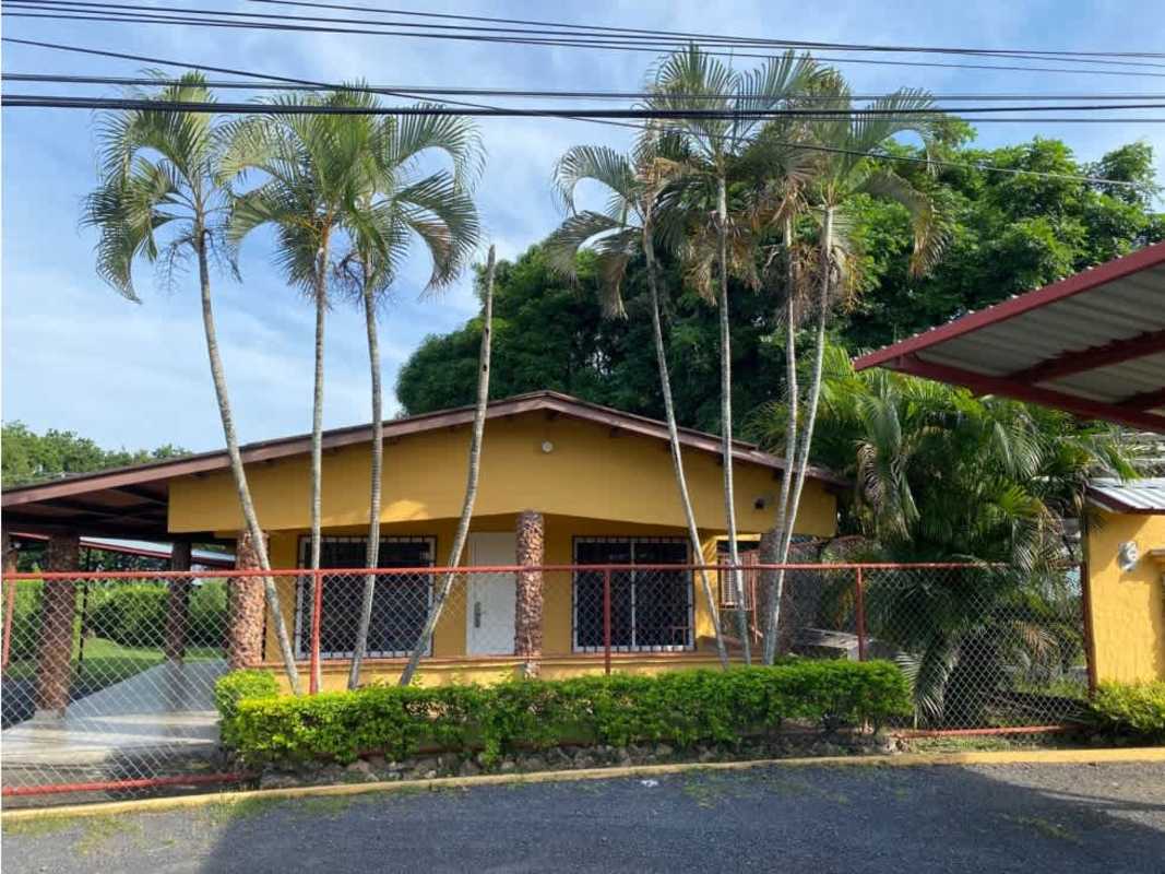 CHAME / BEJUCO / 977 M / CASA CON OFICINAS / VIA INTERAMERICANA | 2 ...