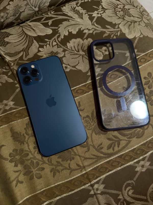 Mobile Phones | Iphone 12 pro max azul - Panama